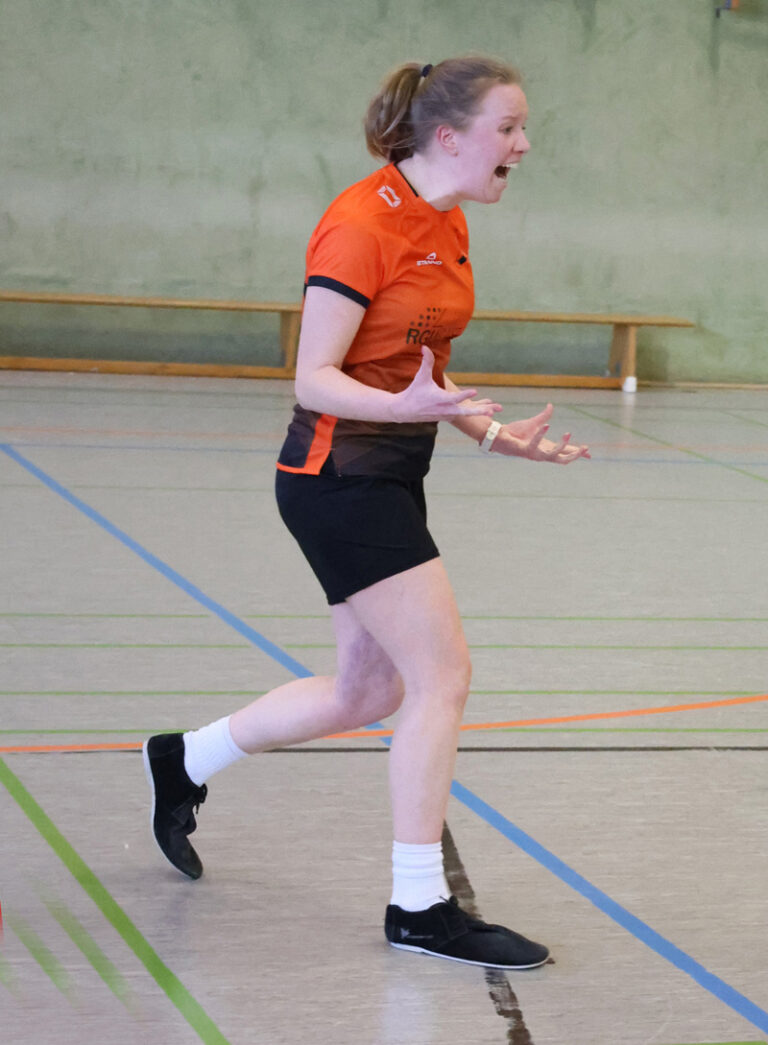 Historischer Erfolg für Franziska Oberlies – Deutscher Federfußballbund ...